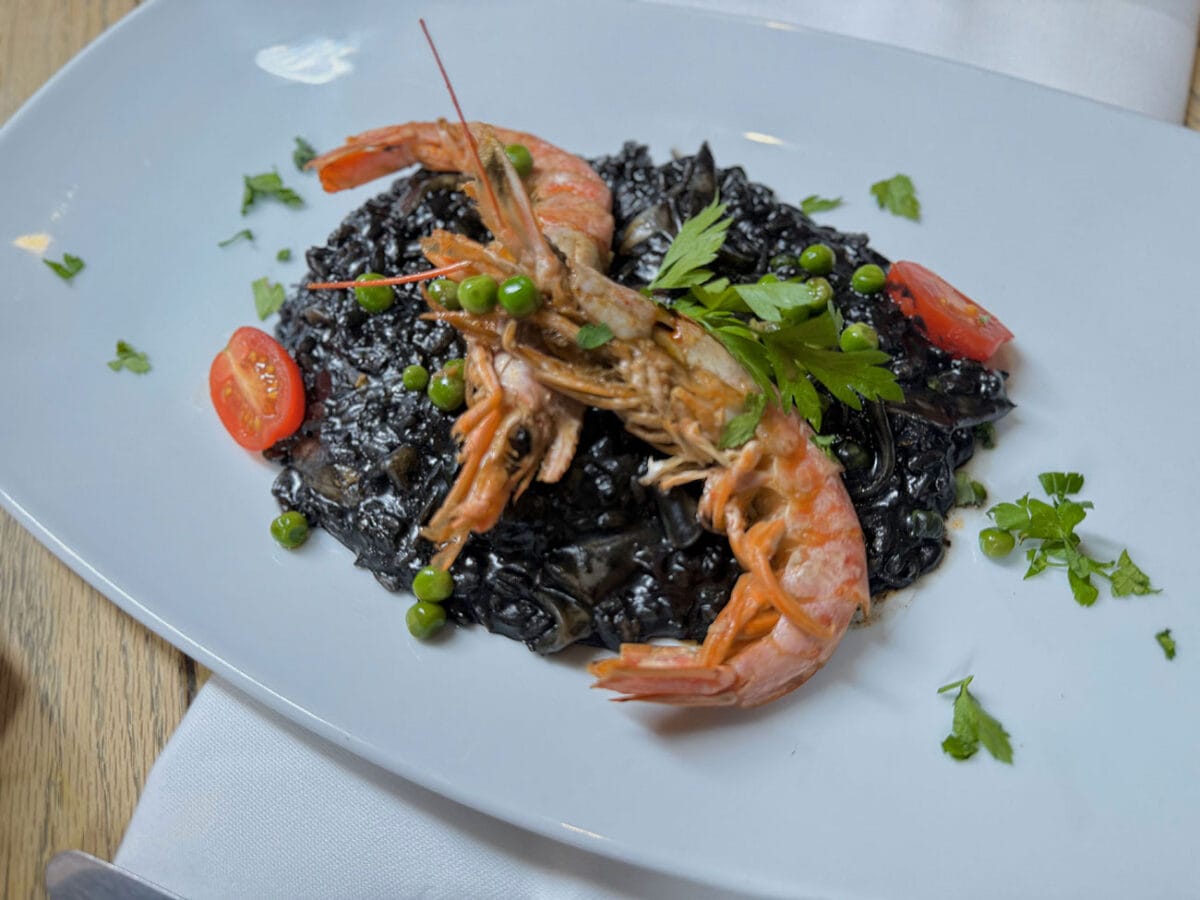Portobello Ristorante & Pizzeria in London